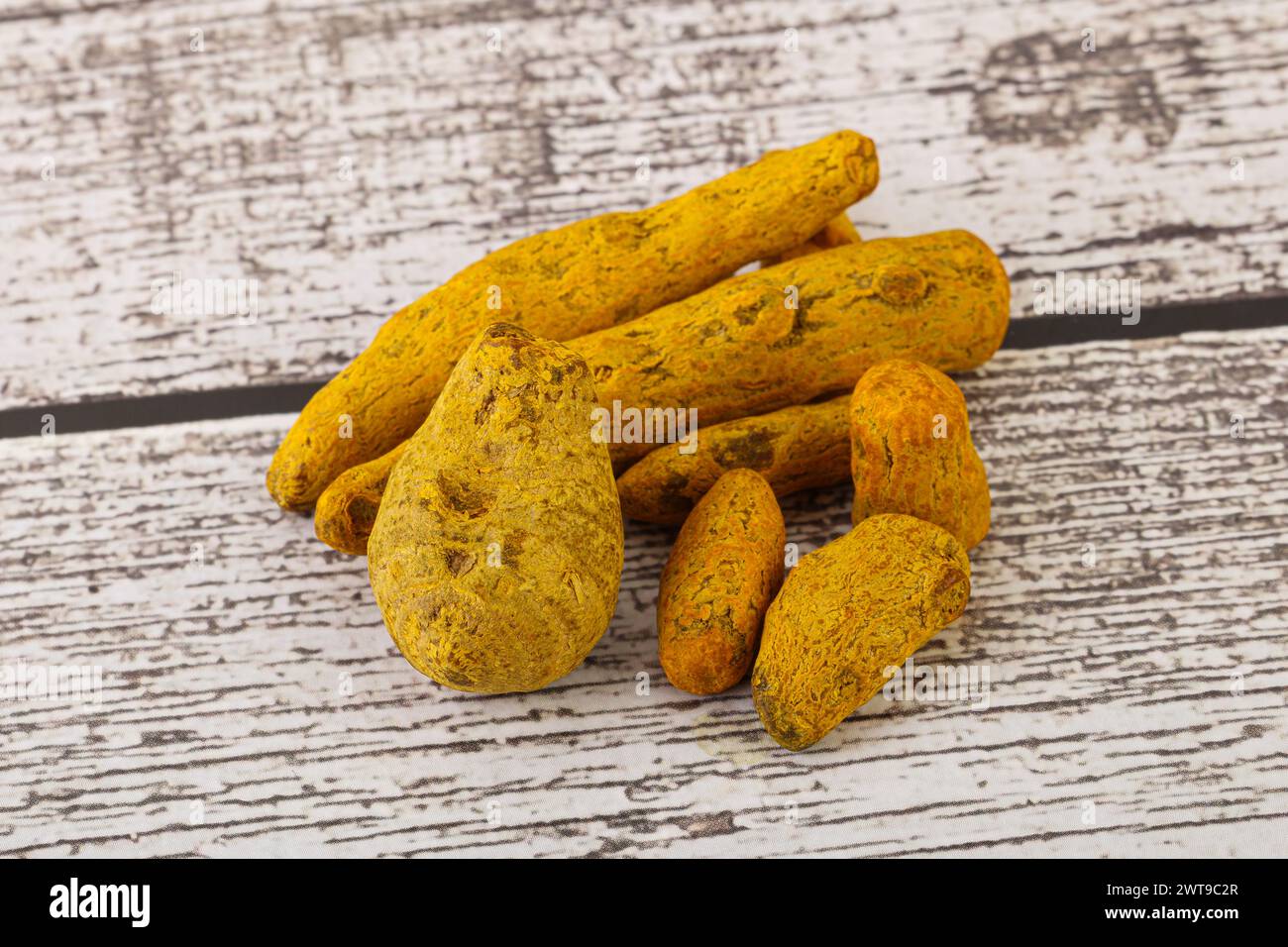 Indian spices - Turmeric root Curcuma flavour Stock Photo - Alamy