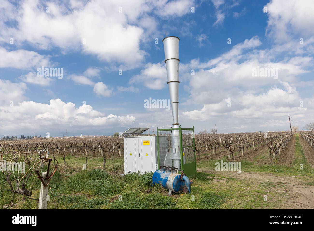Anti-rocket missile system in the area preventing the spread of hail ...