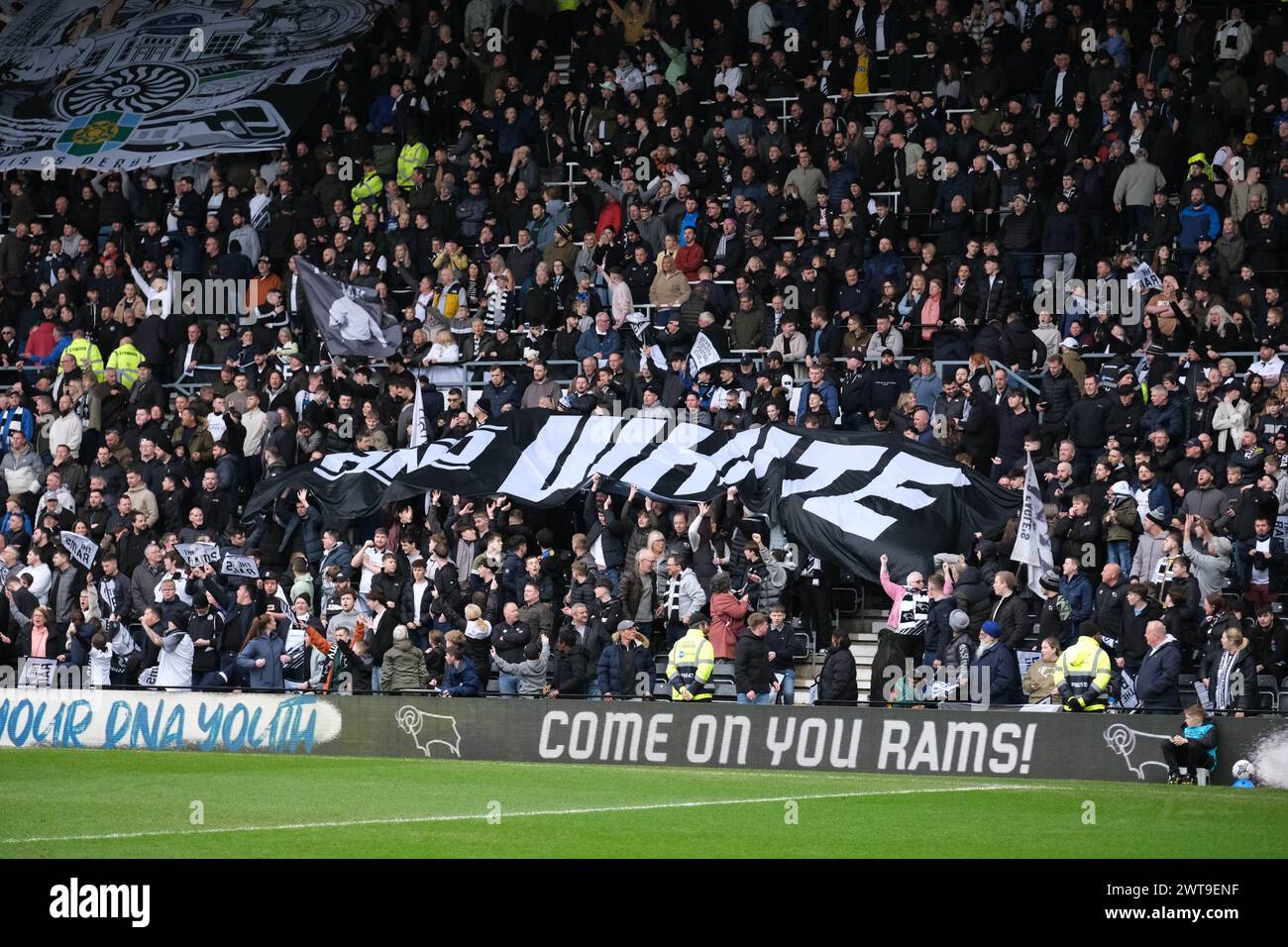 Pride Park, Derby, Derbyshire, UK. 16th Mar, 2024. League One Football ...