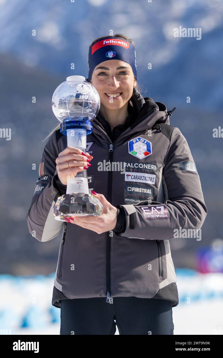 Lisa vittozzi hi-res stock photography and images - Alamy