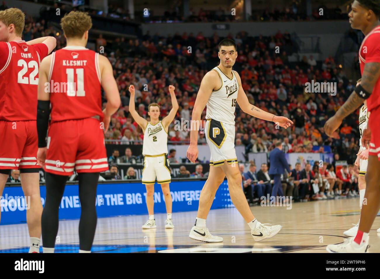 Minneapolis, Minnesota, USA. 16th Mar, 2024. Purdue Boilermakers center ...