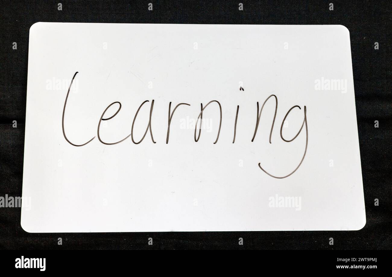 Interactive whiteboard classroom hi-res stock photography and images ...