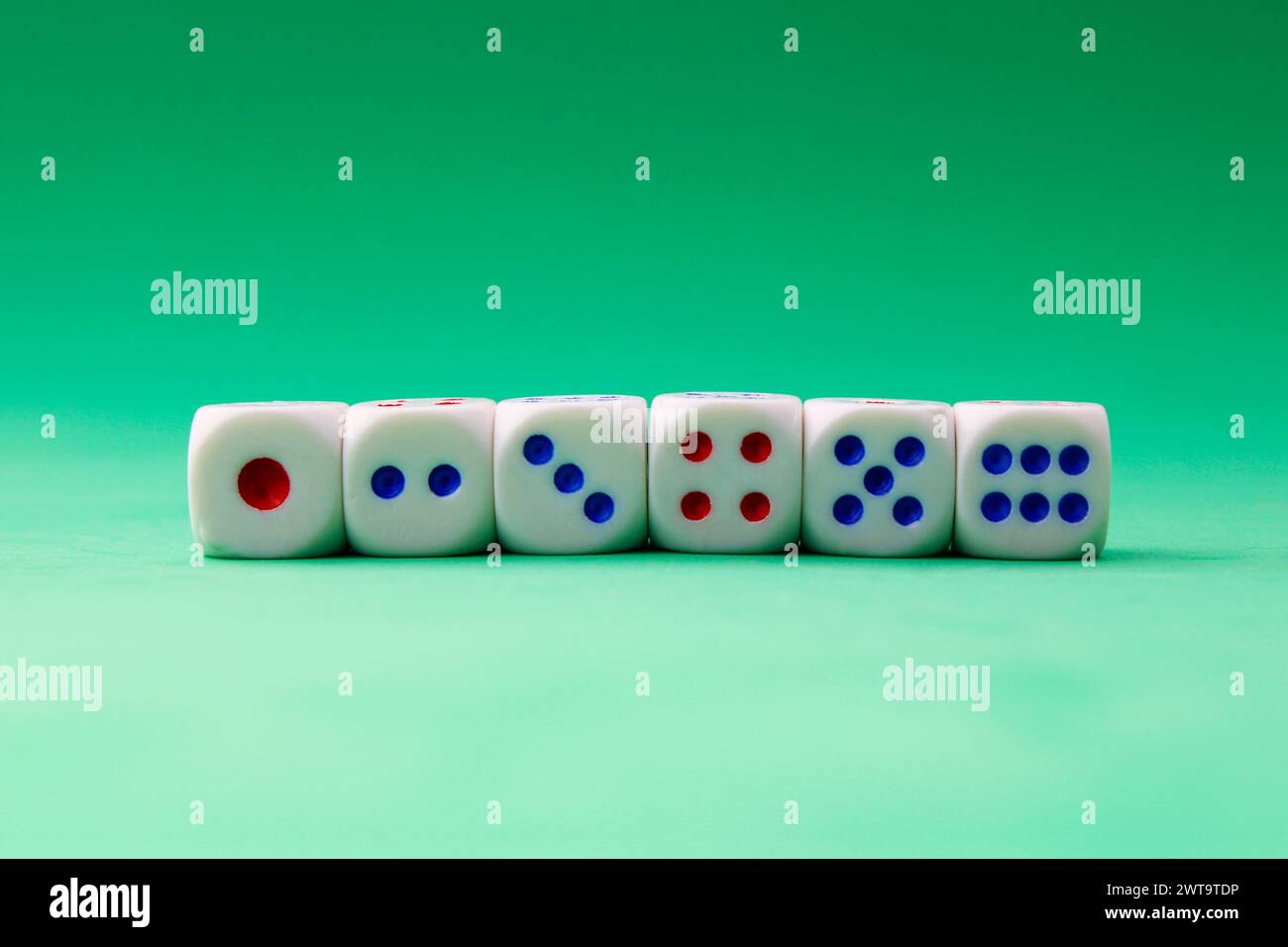 In ascending order hi-res stock photography and images - Alamy