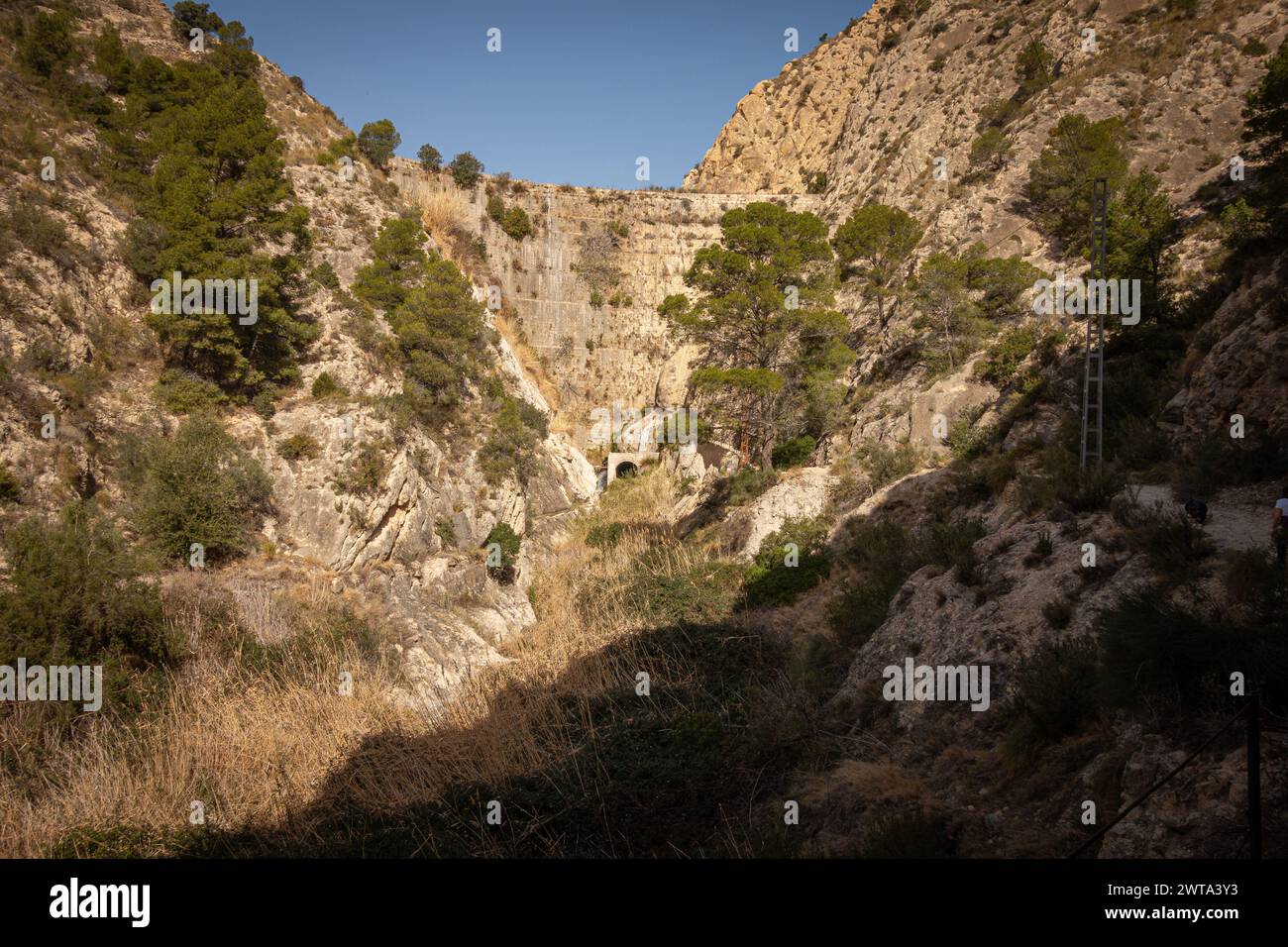 Route to the Tibi Reservoir in Alicante. Spain Stock Photo - Alamy
