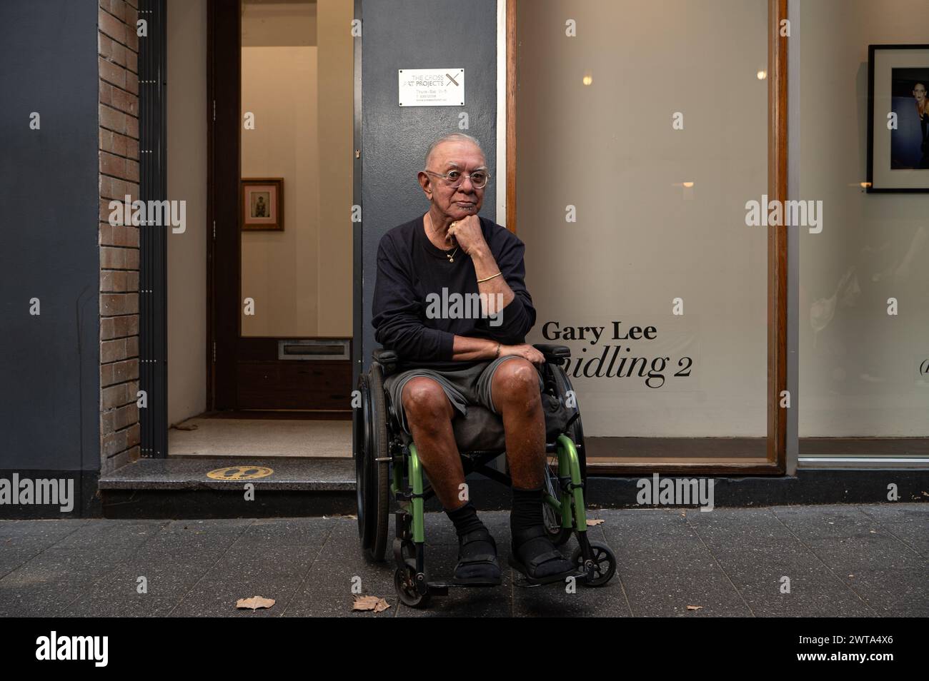 Artist Gary Lee poses for a portrait at the Cross Art Projects - Kings ...