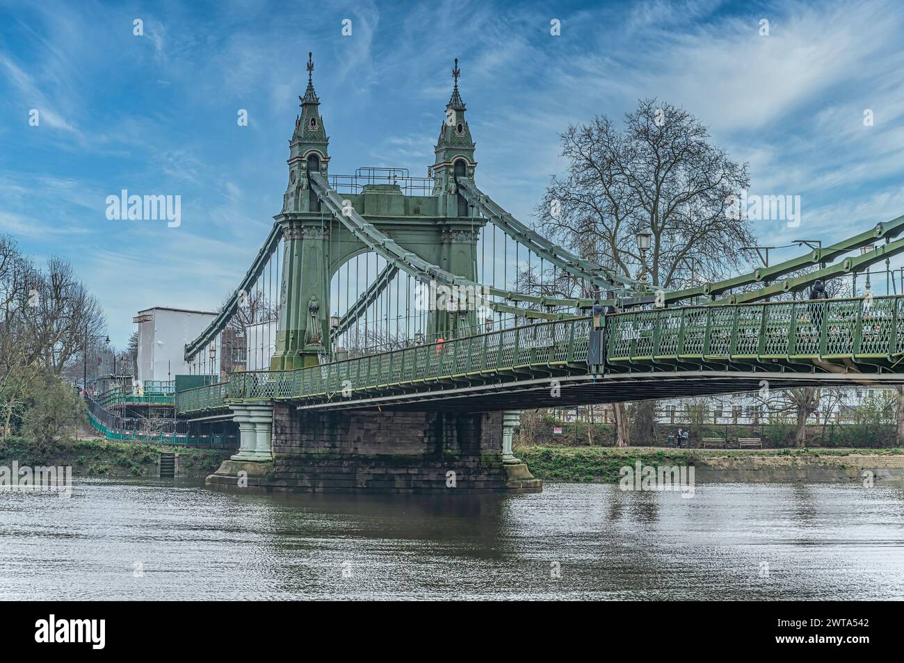 Thames foreshore victorian hi-res stock photography and images - Alamy