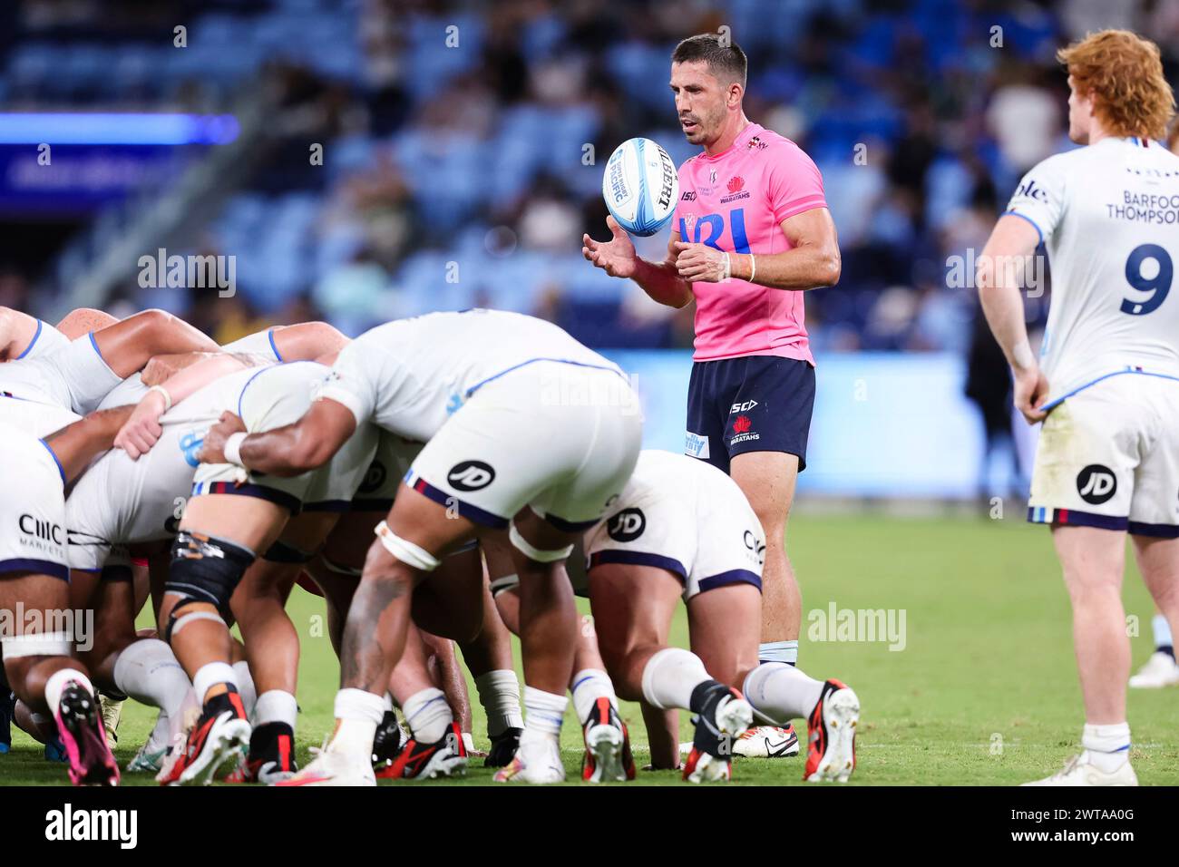 SYDNEY, AUSTRALIA - MARCH 16: Jake Gordon of the Waratahs feeds the ...