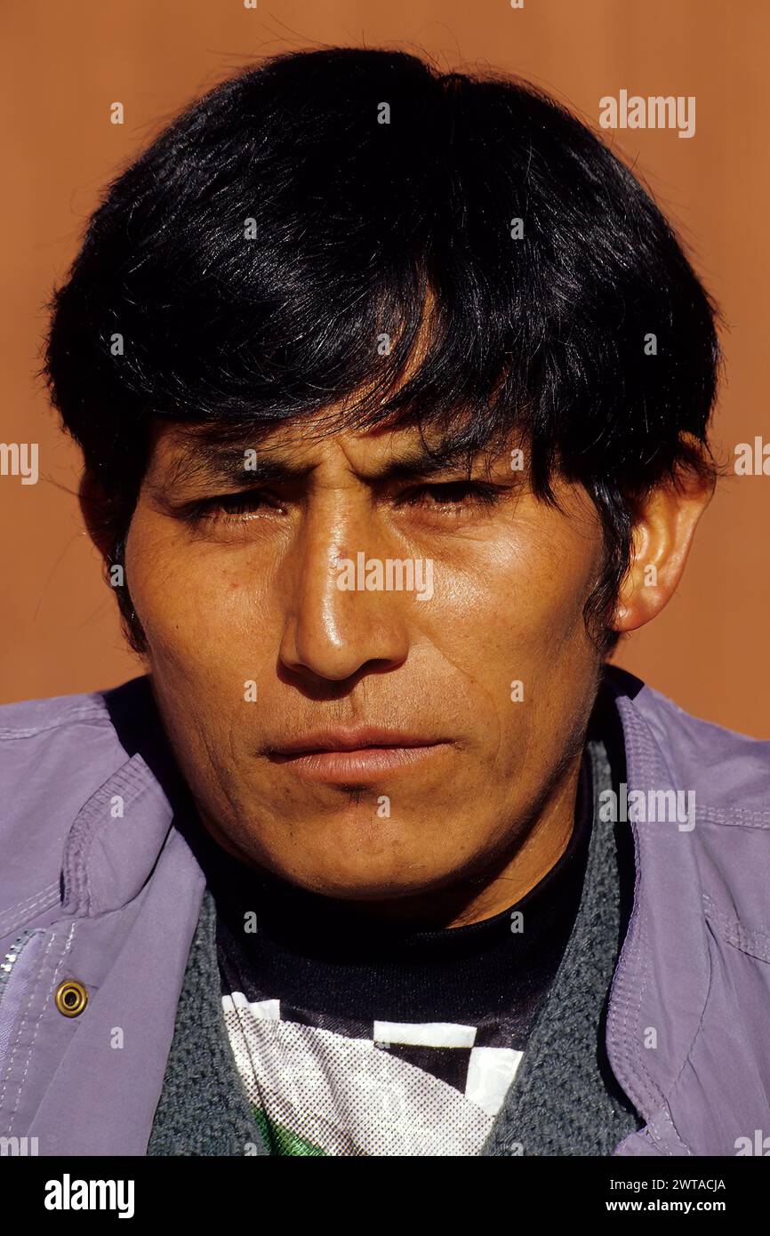 Yucay, Urubamba Valley, Peru. Quechua Bread Salesman Stock Photo - Alamy
