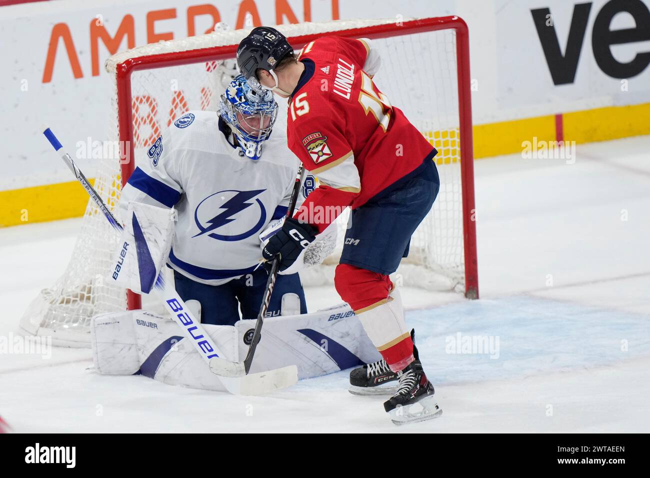 Florida Panthers center Anton Lundell (15) attempts a shot at Tampa Bay ...