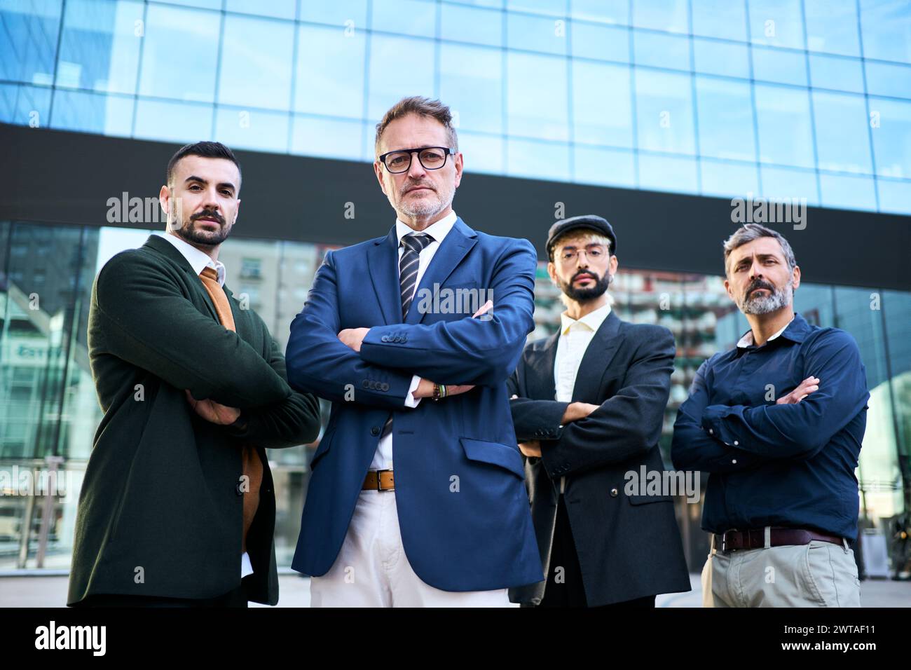 Group portrait of men in suits hi-res stock photography and images - Alamy