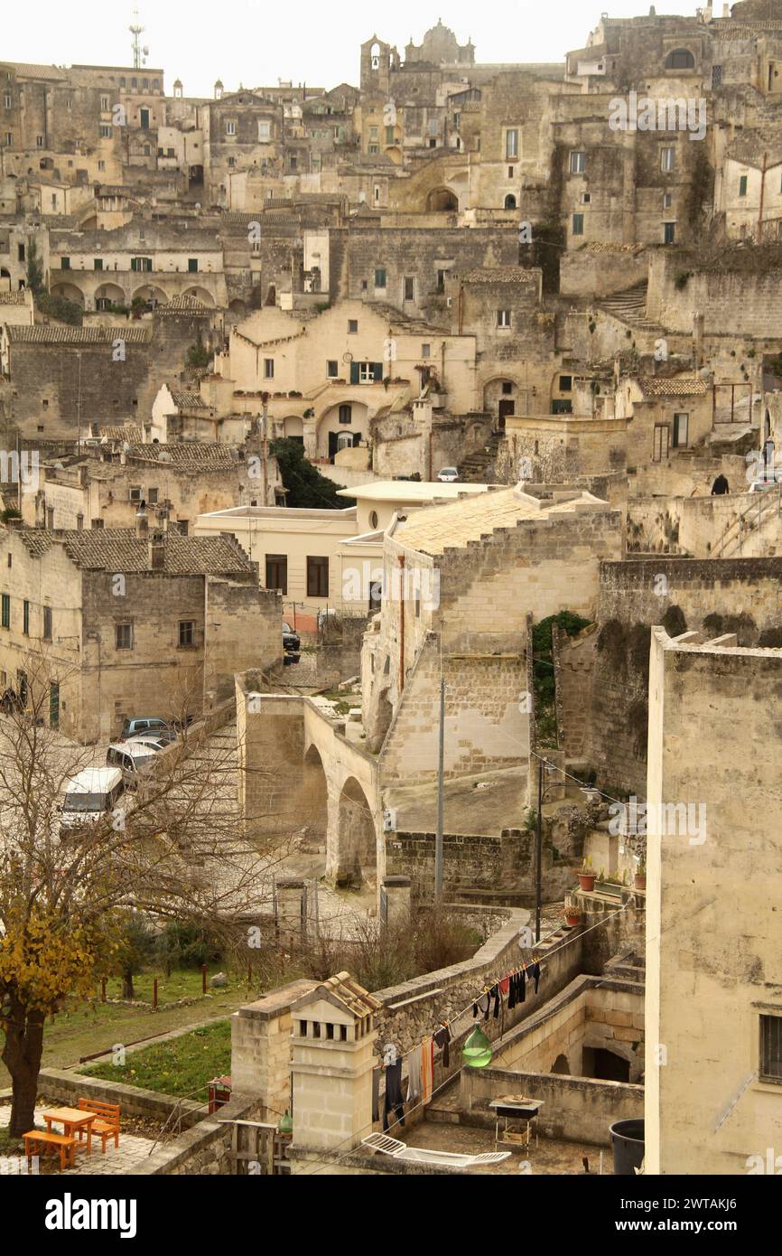 Matera, Italy. Buildings in the ancient Sassi di Matera Stock Photo - Alamy