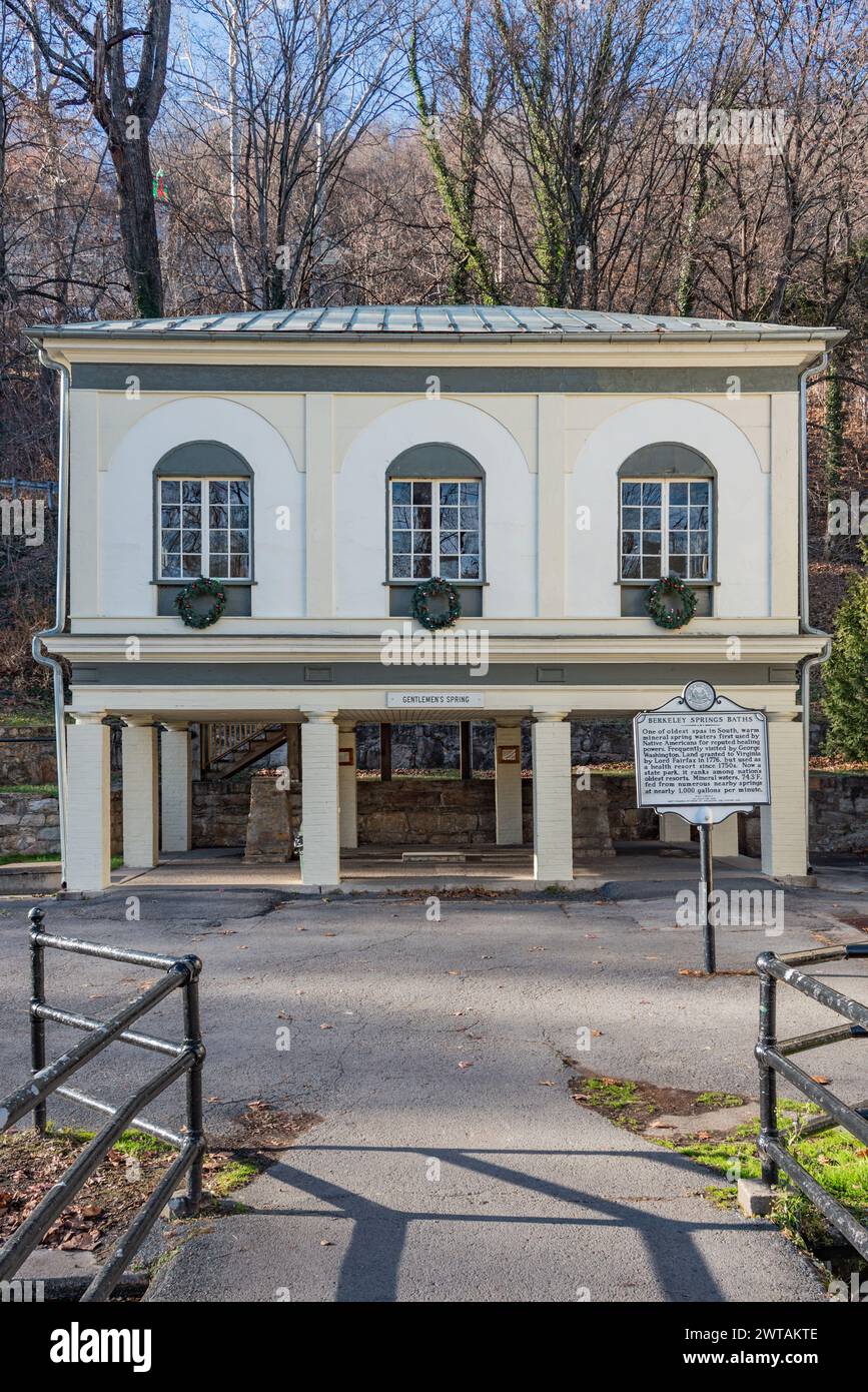 Berkeley springs baths hi-res stock photography and images - Alamy