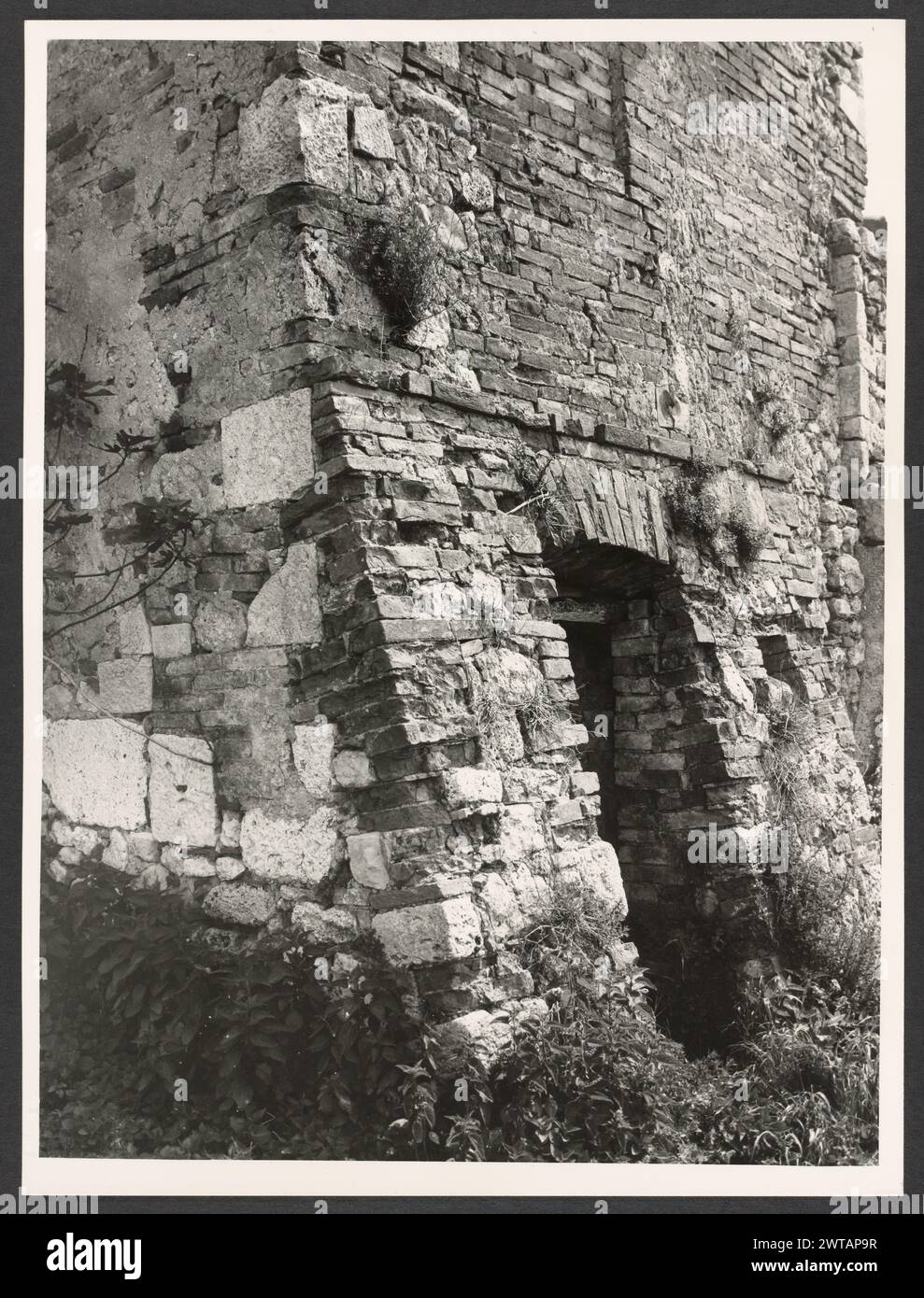Umbria Terni Montecastrilli S. Lorenzo in Nifili. Hutzel, Max 1960-1990 ...