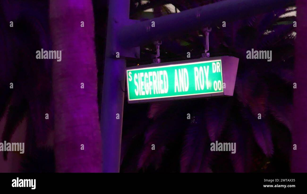 Las Vegas, Nevada, USA 7th March 2024 Siegfried And Roy Drive Sign at ...
