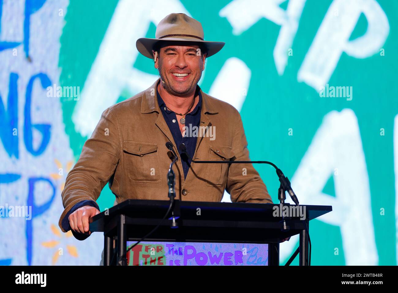 IMAGE DISTRIBUTED FOR THE CAPTAIN PLANET FOUNDATION - Josh Bernstein ...