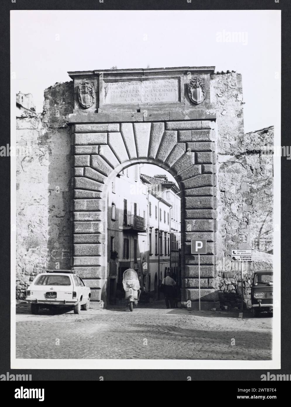 Lazio Viterbo Bolsena Portale Cardinale Tiberio Crispi. Hutzel, Max ...