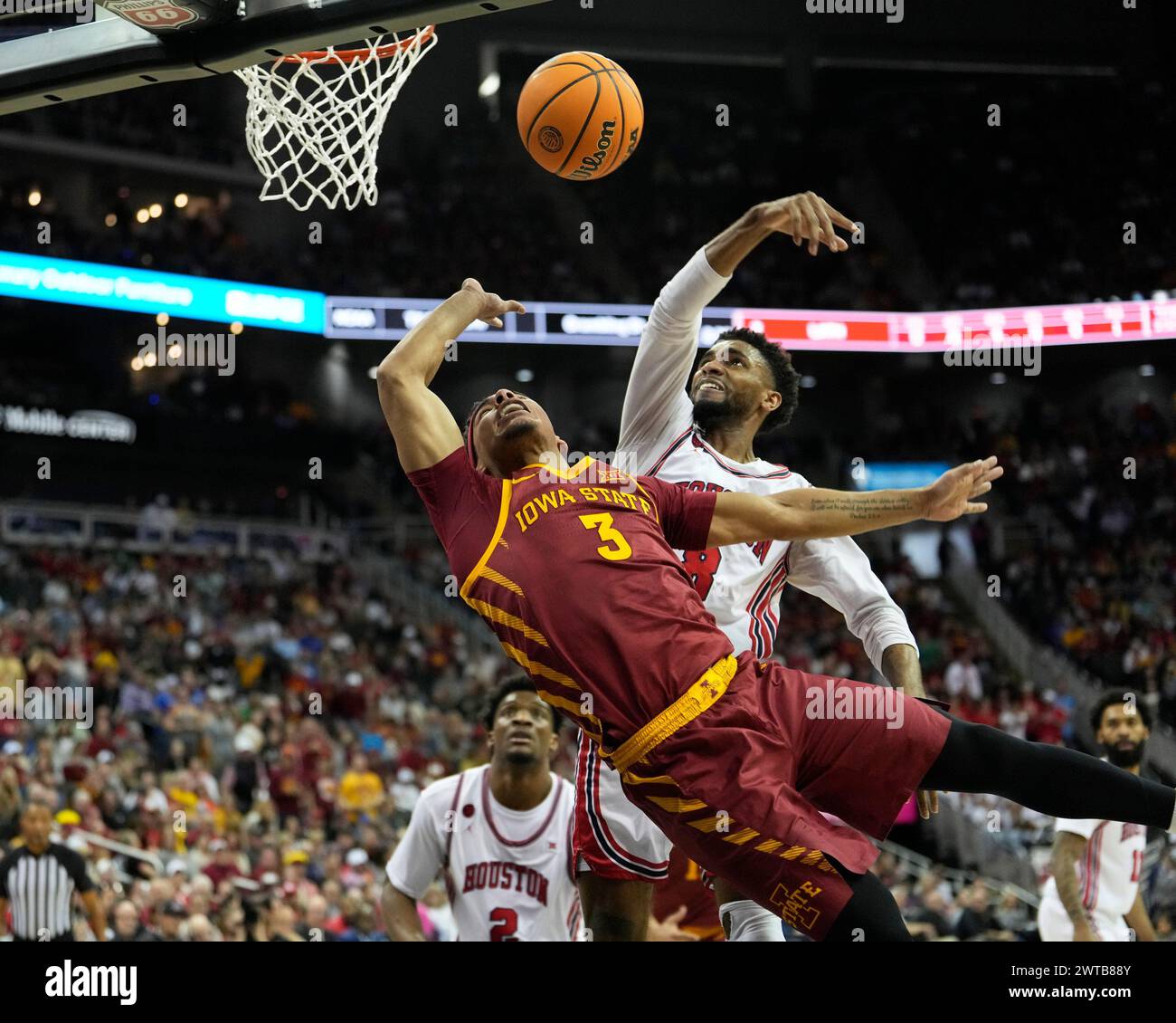 MAR 16 2024: Houston Cougars guard Mylik Wilson (8) block a shot ...