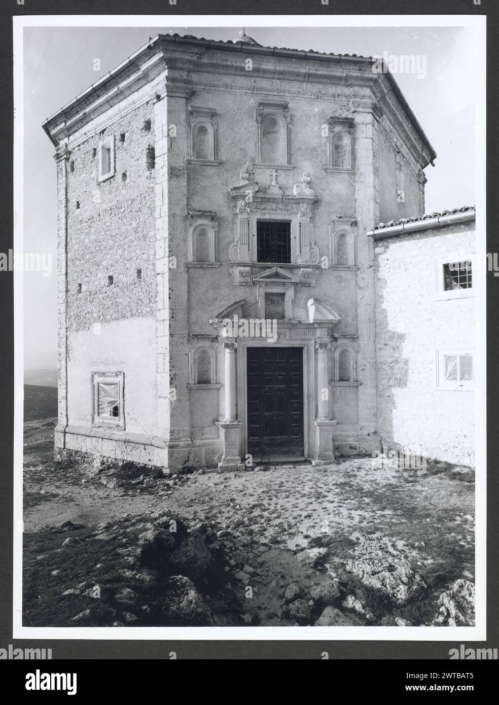 Abruzzo L'Aquila Calascio Rocca Calascio. Hutzel, Max 1960-1990 ...