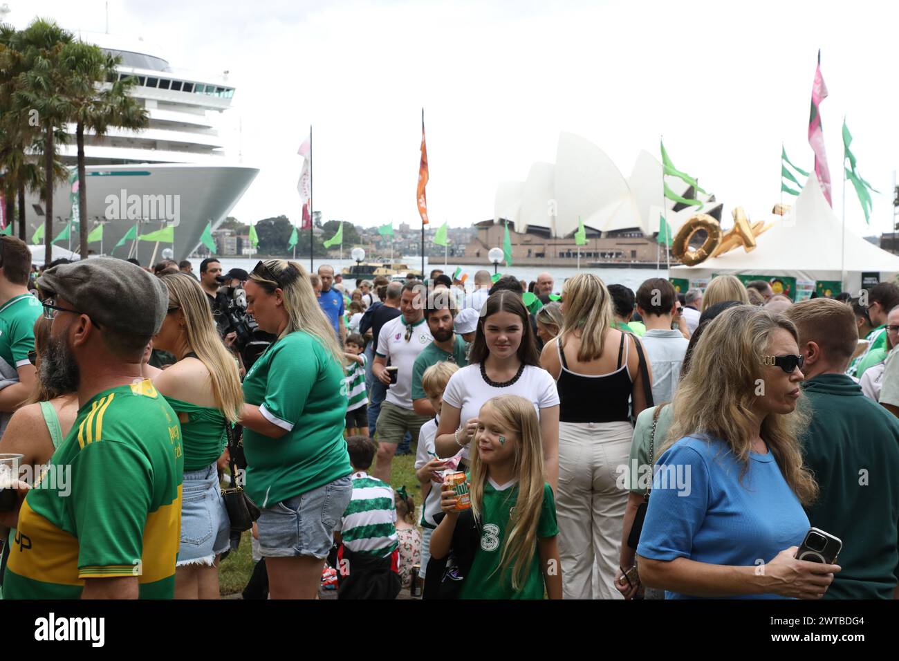 Sydney, Australia. 17th March 2024. On St Patrick’s Day Irish culture ...