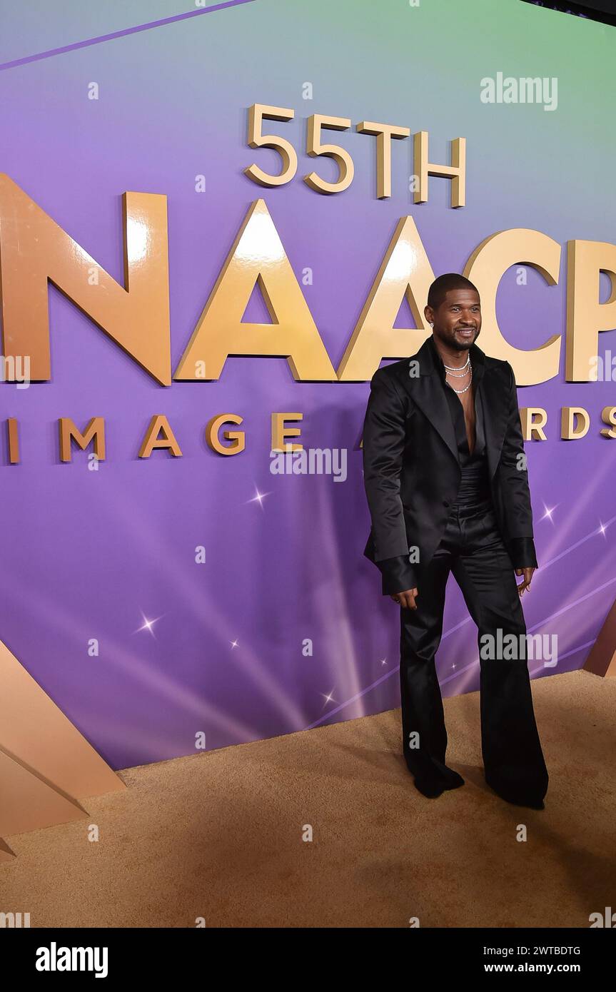 Usher arrives at the 55th NAACP Image Awards on Saturday, March 16 ...