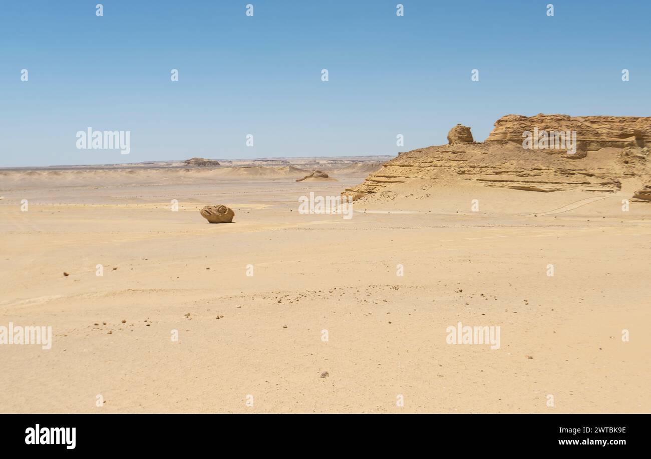 Wadi el hitan hi-res stock photography and images - Alamy