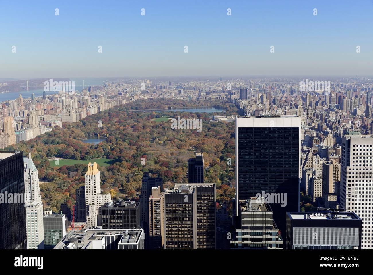 Rockefeller Center observation deck, skyscrapers overlooking autumnal ...