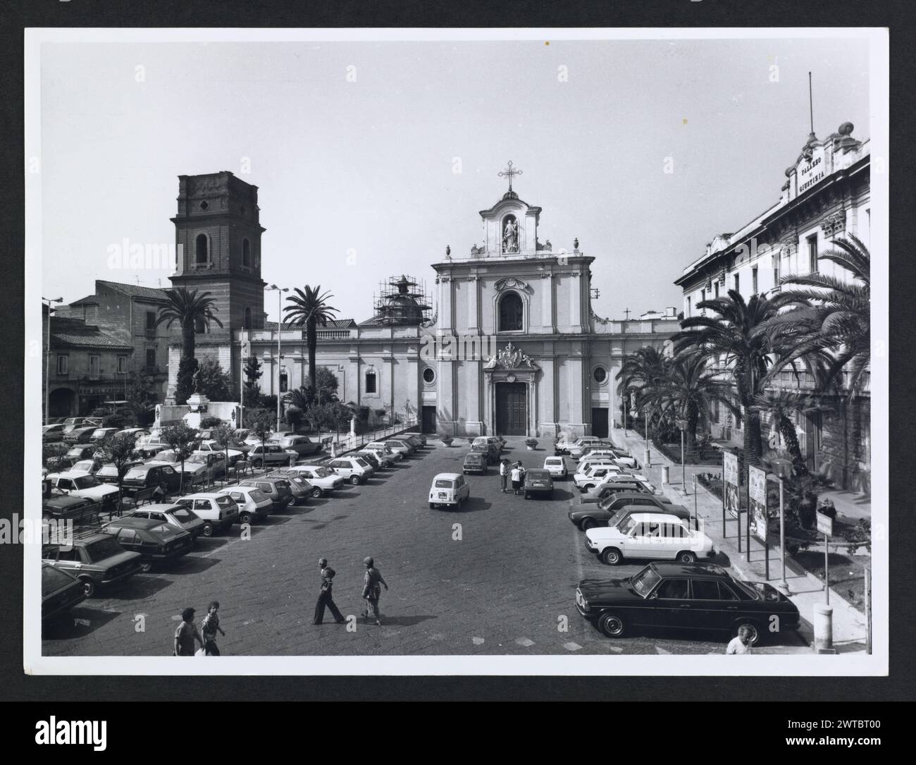 Campania Caserta Santa Maria Capua Vetere Cathedral. Hutzel, Max 1960 ...