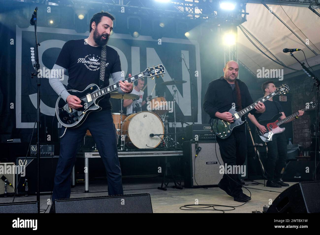 Sunny Day Real Estate live beim SPIN-Dayparty-Event im Stubbs BBQ ...