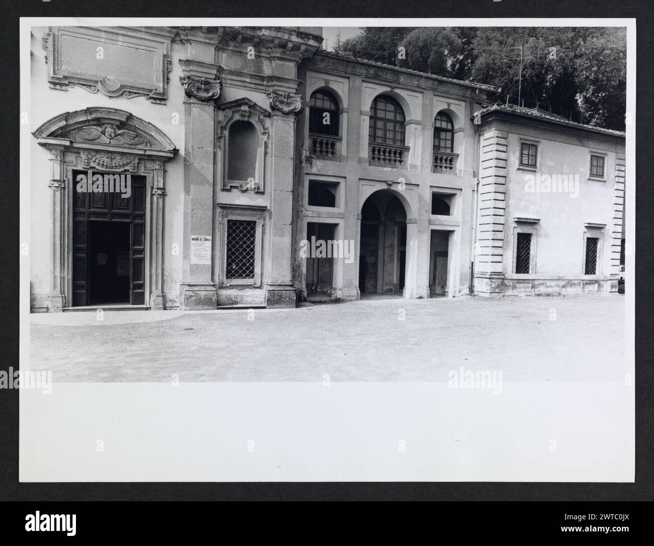 Lazio Viterbo Caprarola S. Teresa5. Hutzel, Max 1960-1990 Post-medieval: 17th century ...