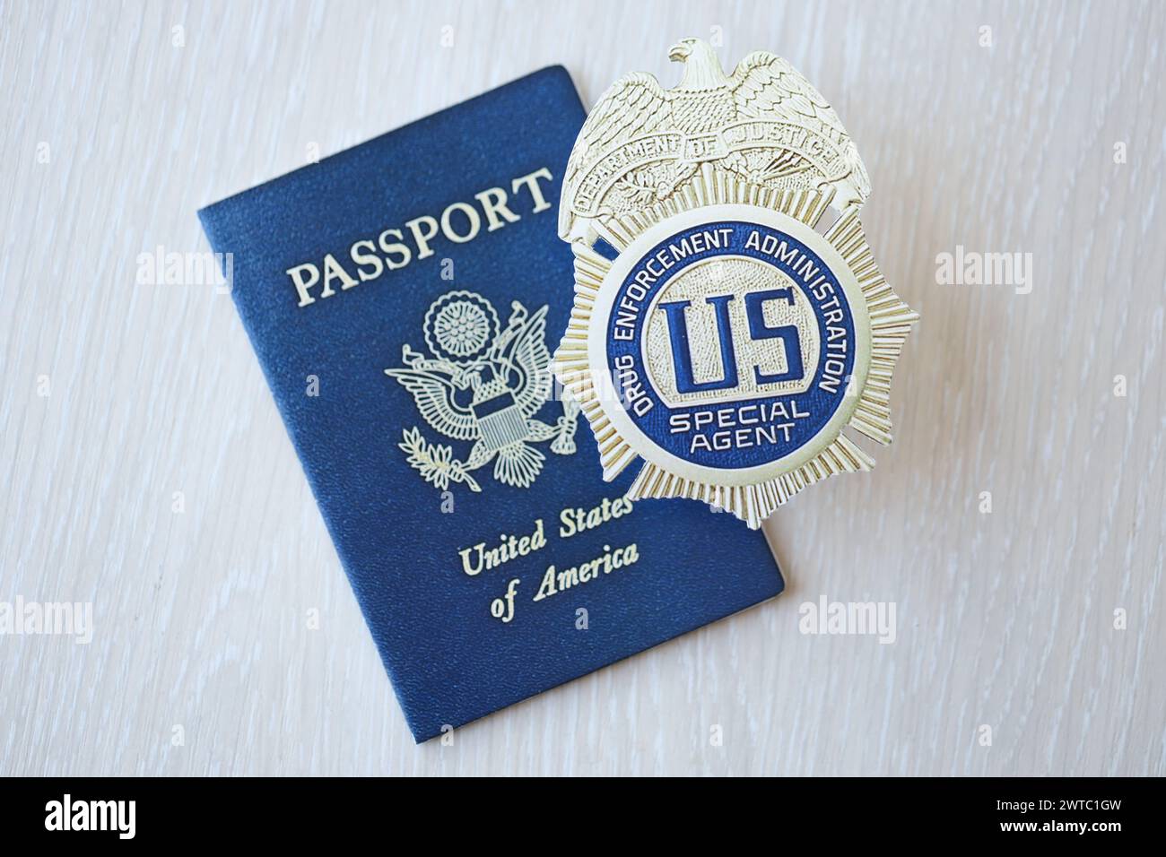 Dea badge hi-res stock photography and images - Alamy