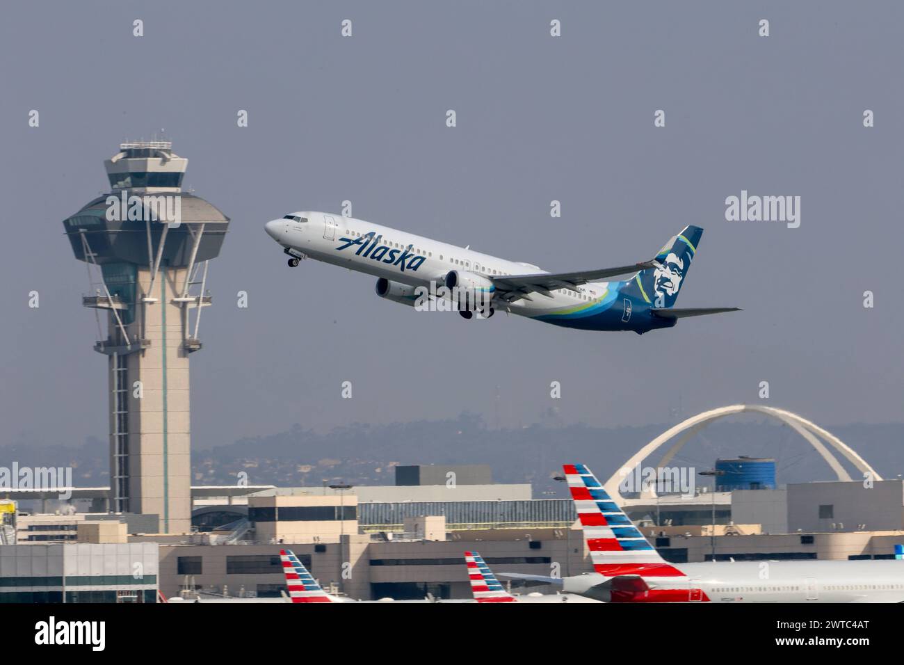 N287AK Alaska Airlines Boeing 737-990ER am Los Angeles International ...