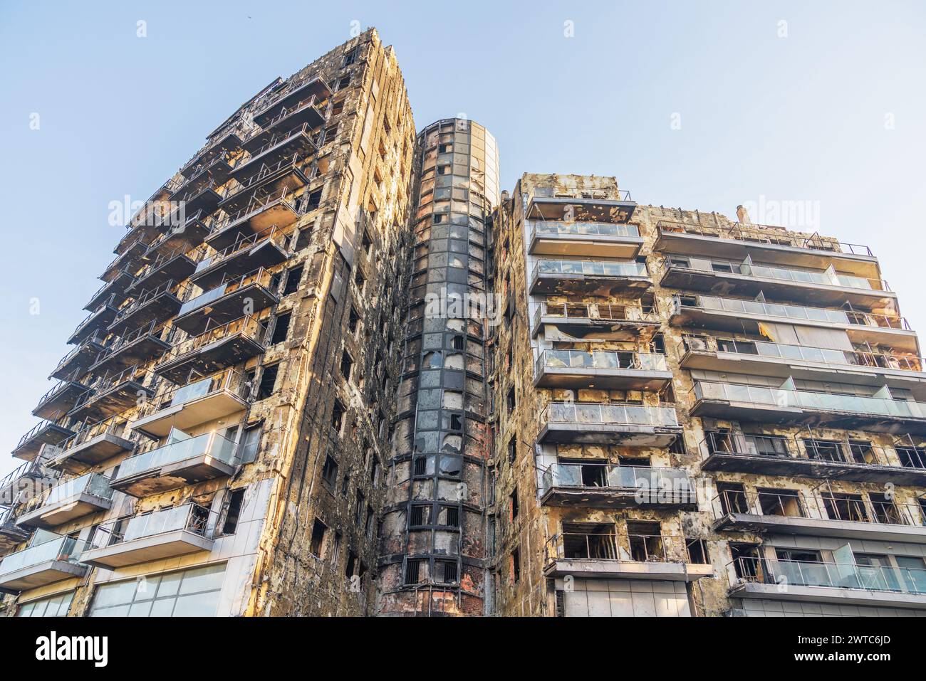 Burnt destroy destruction hi-res stock photography and images - Alamy