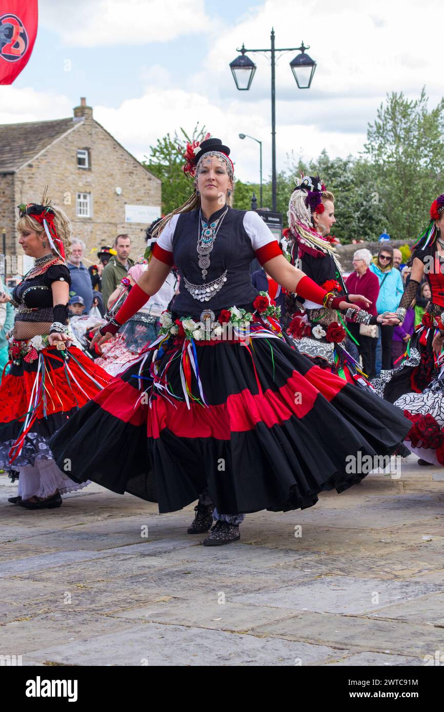 400 Roses and traditional dancing at the Skipton day of dance Stock ...