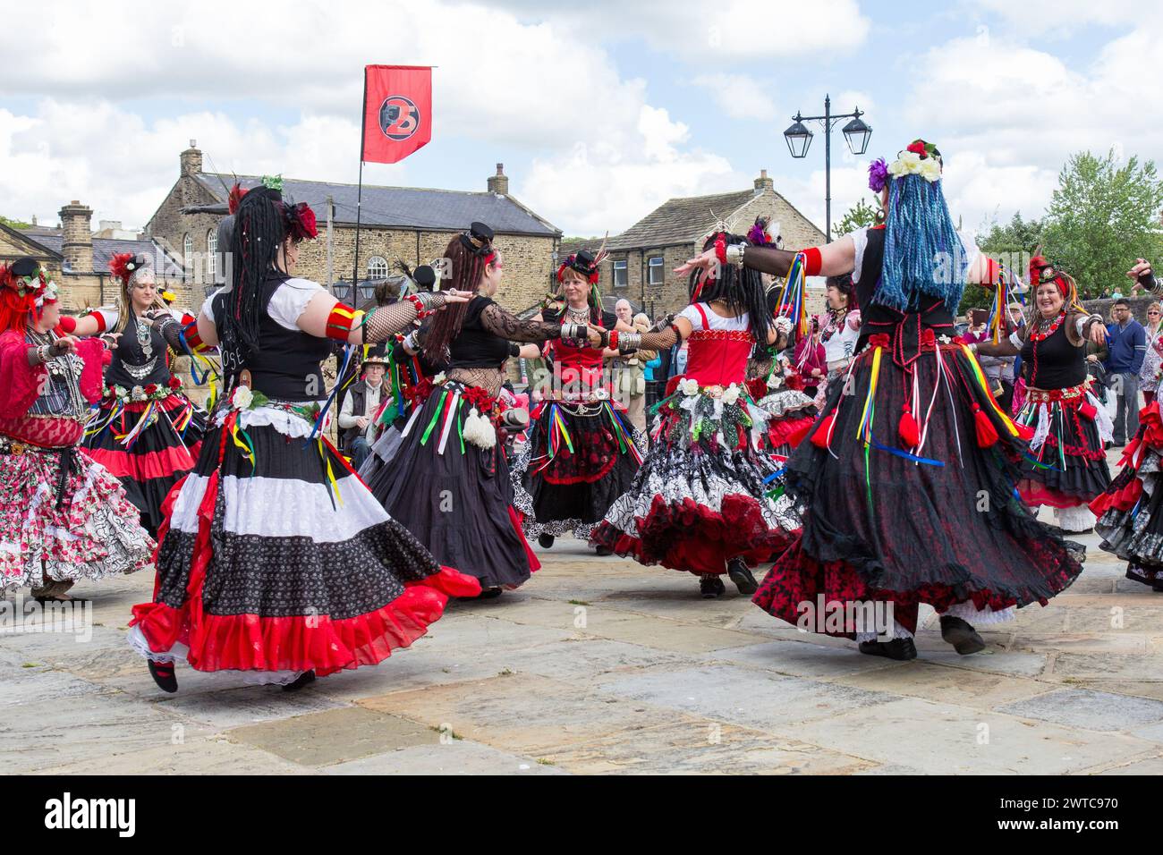 400 Roses and traditional dancing at the Skipton day of dance Stock ...