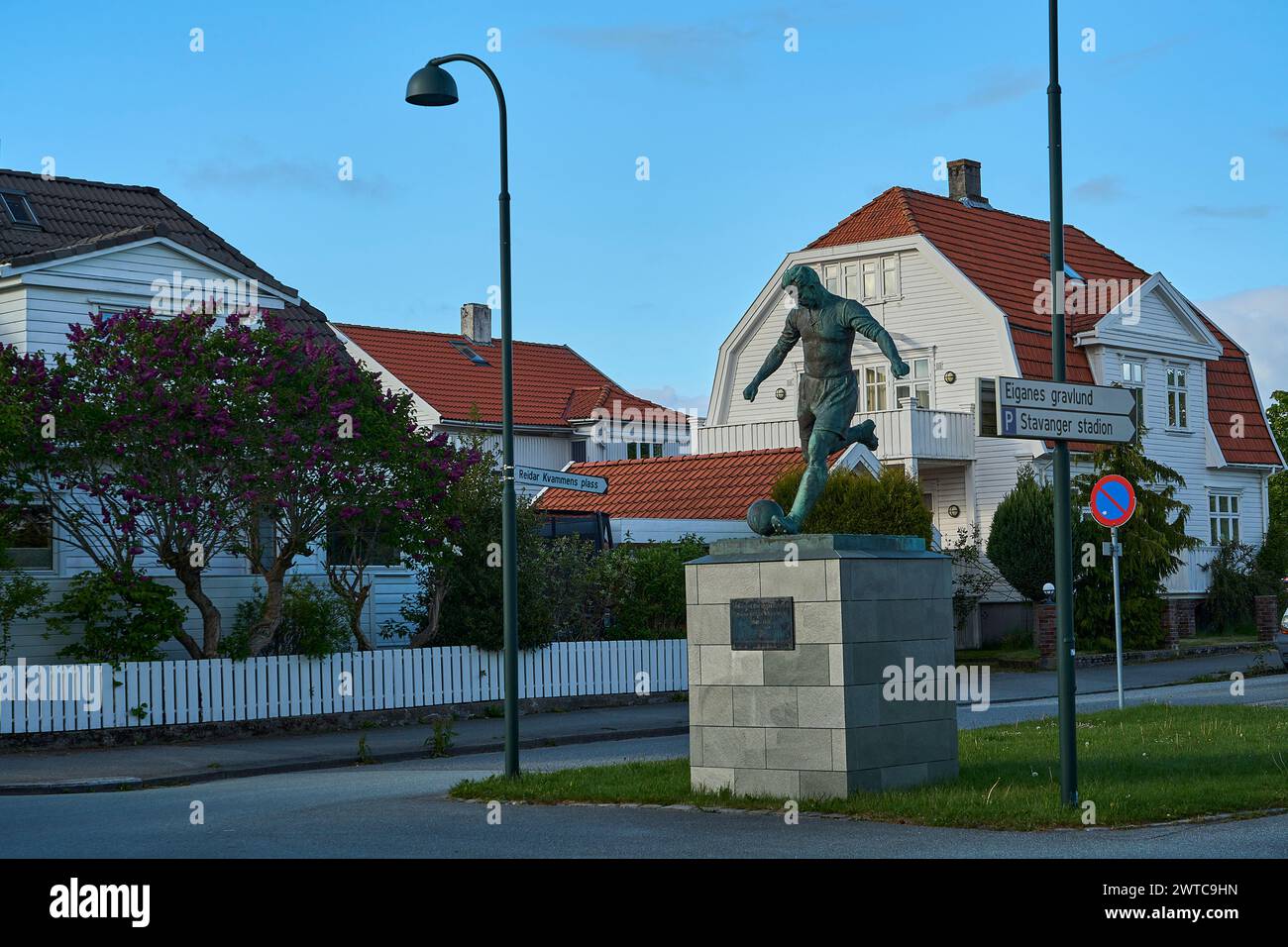 Stavanger, Norway - 05 29 2022: bronze statue of a football or soccer ...
