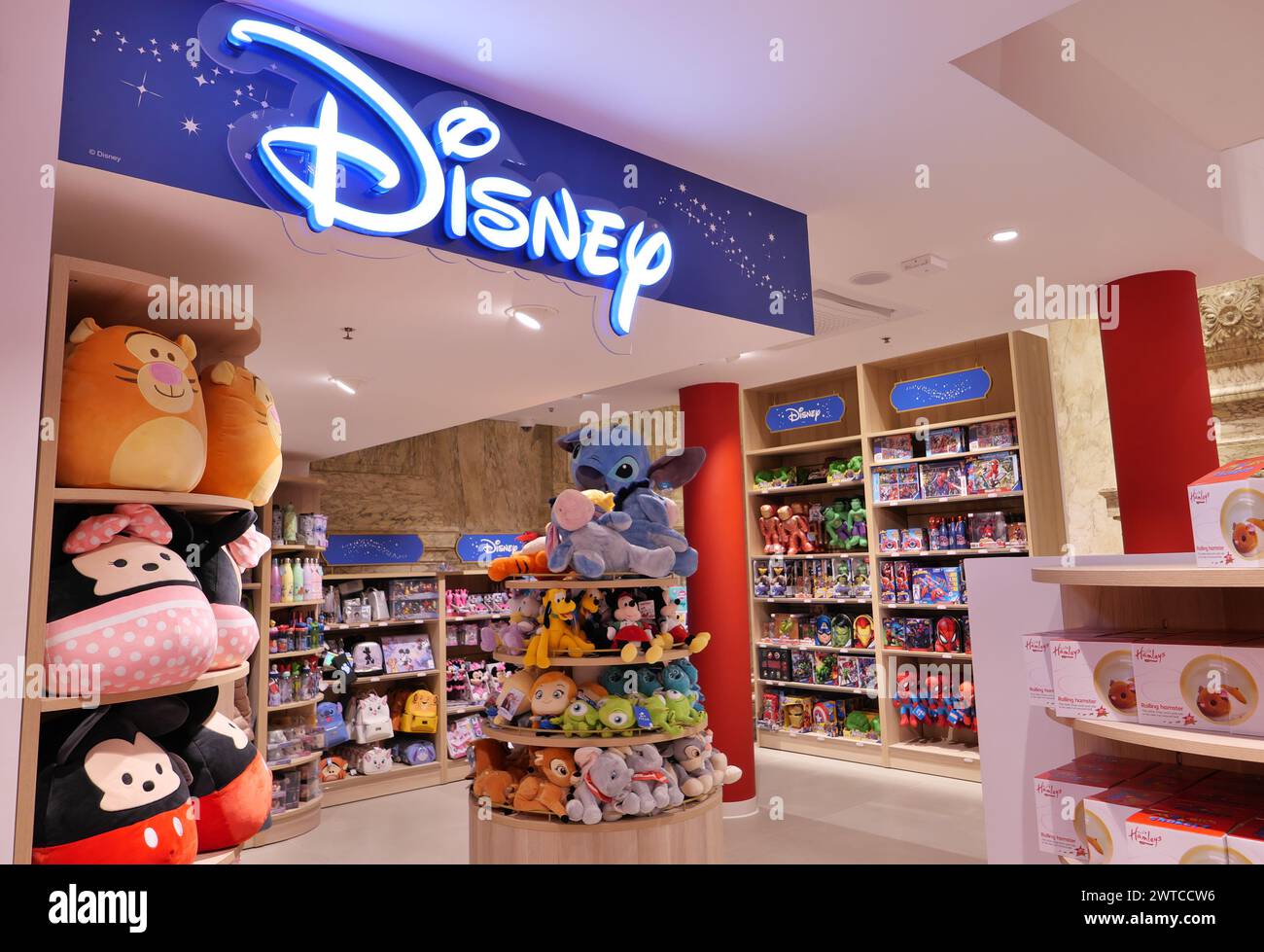 DISNEY GAME BOXES ON DISPLAY INSIDE THE HAMLEYS TOY STORE Stock Photo ...