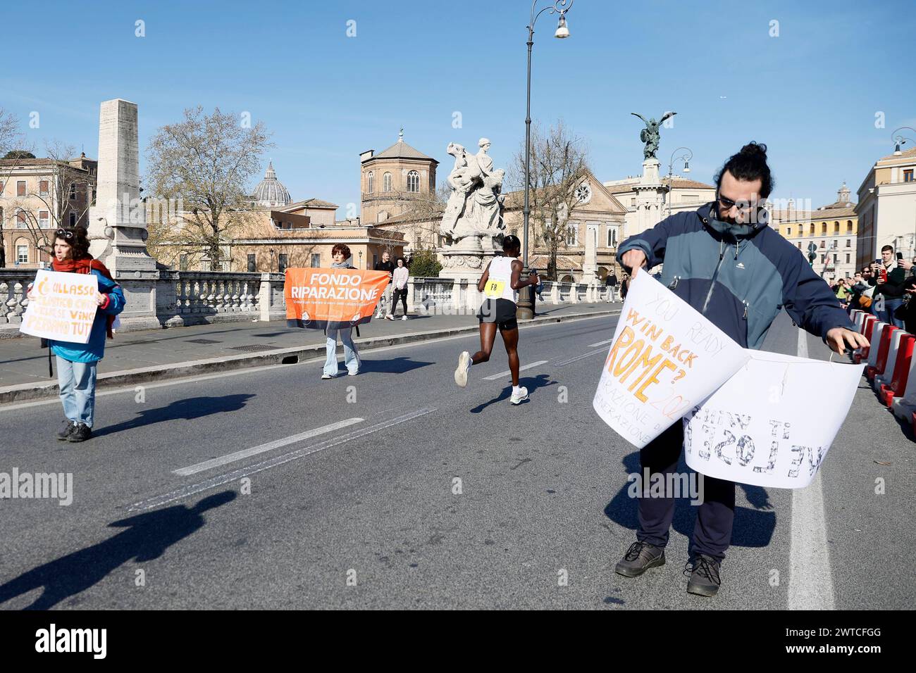 Roma, Italia. 17th Mar, 2024. Attivisti di Ultima Generazione ...
