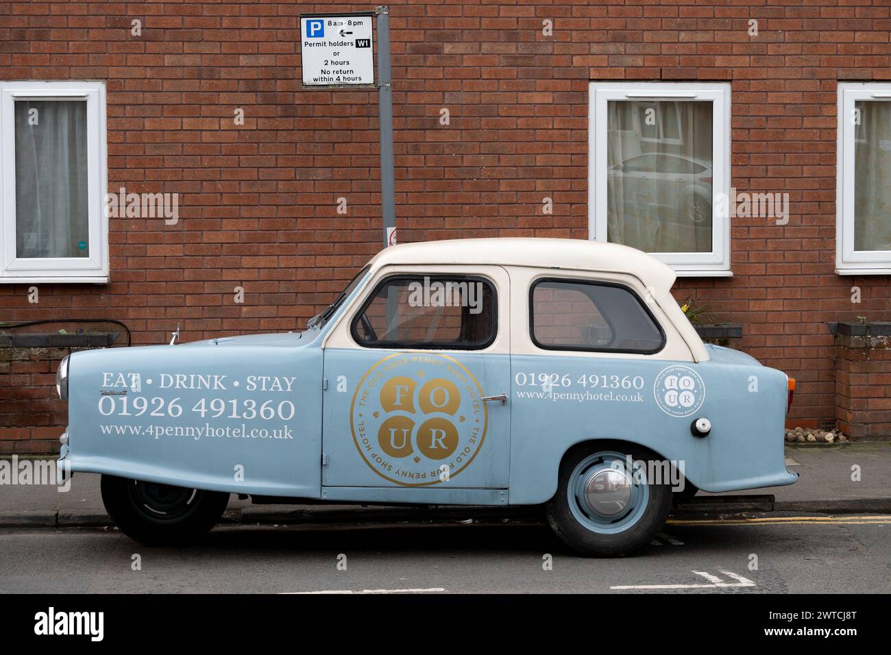 Reliant three wheeler hi-res stock photography and images - Alamy