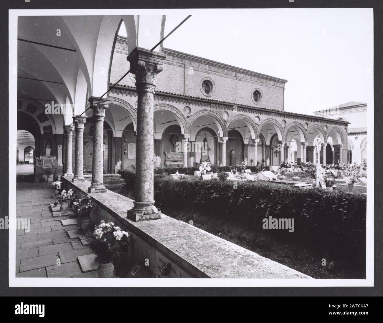 Emilia-Romagna Ferrara Ferrara Certosa, S. Cristoforo6. Hutzel, Max ...