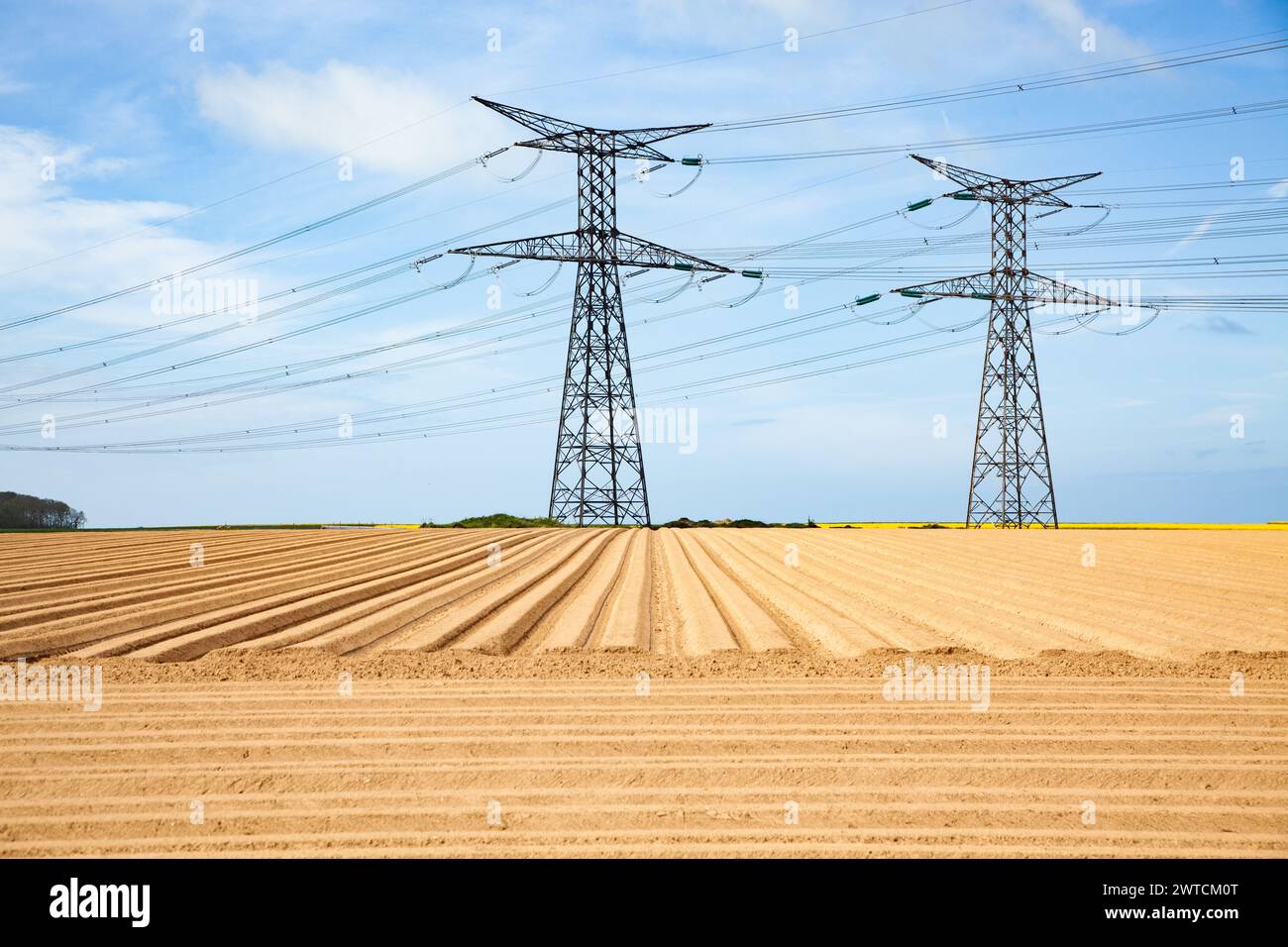 agricultural land ready for spring planting Stock Photo - Alamy