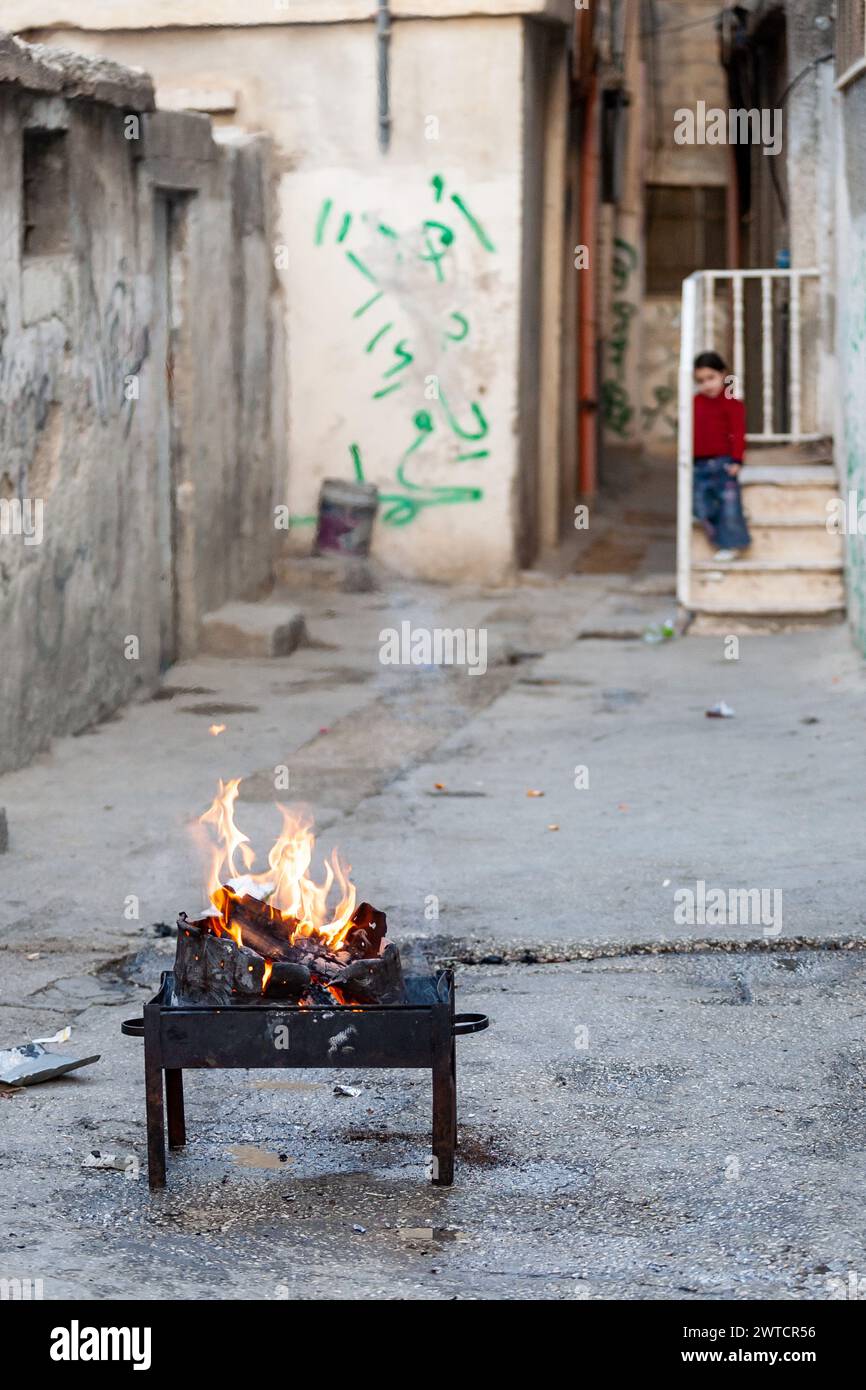 Palestine 1948 refugee camp hi-res stock photography and images - Alamy