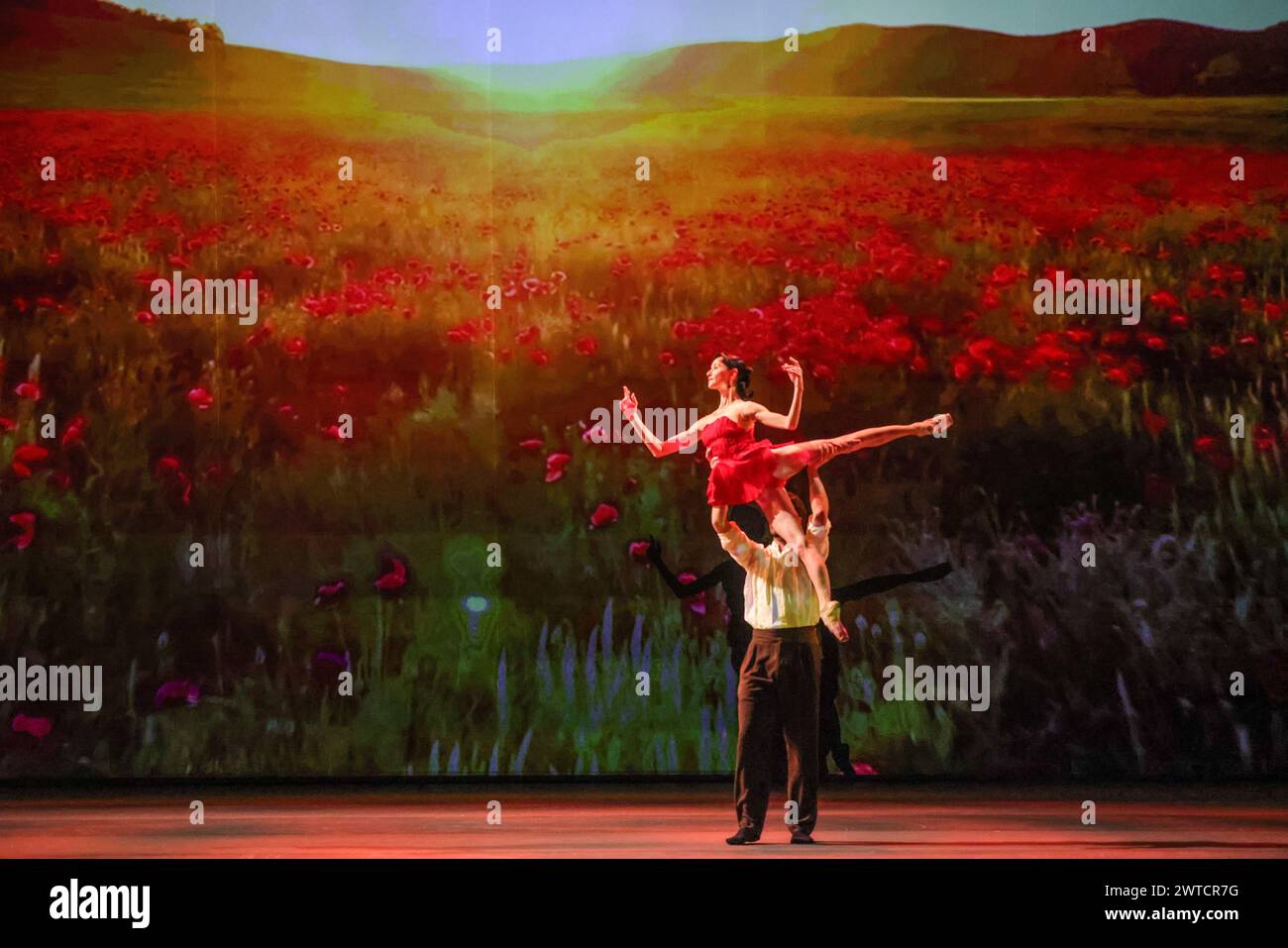 Ballet gala 2024 london coliseum hi-res stock photography and images ...