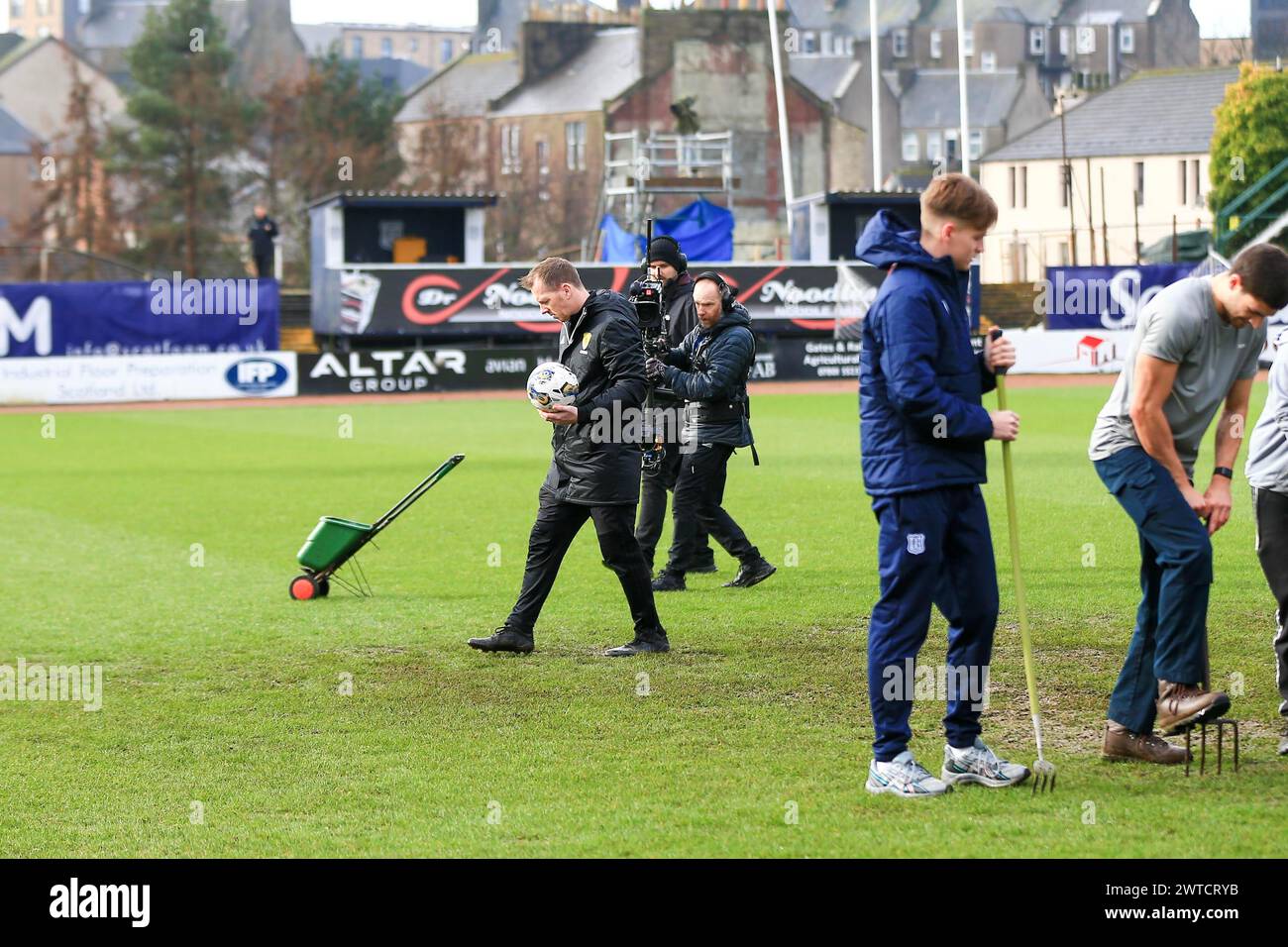 Dens Park, Dundee, UK. 17th Mar, 2024. Scottish Premiership Football ...