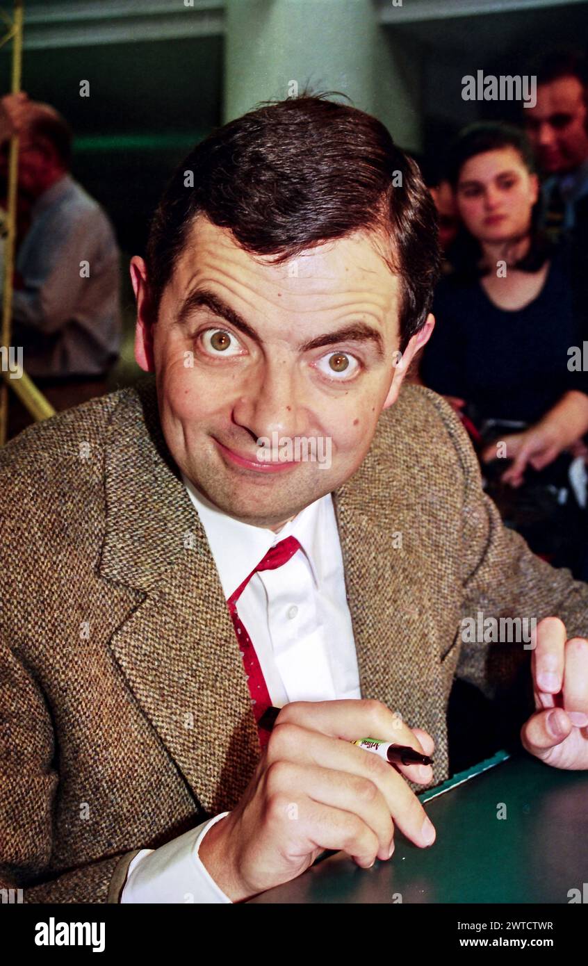 The British Comedian Rowan Atkinson doing an in store appearance as iMr ...