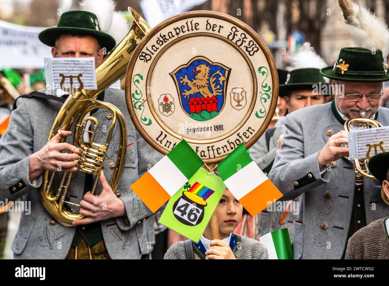 Feier der irischen parade 2024 hi-res stock photography and images - Alamy