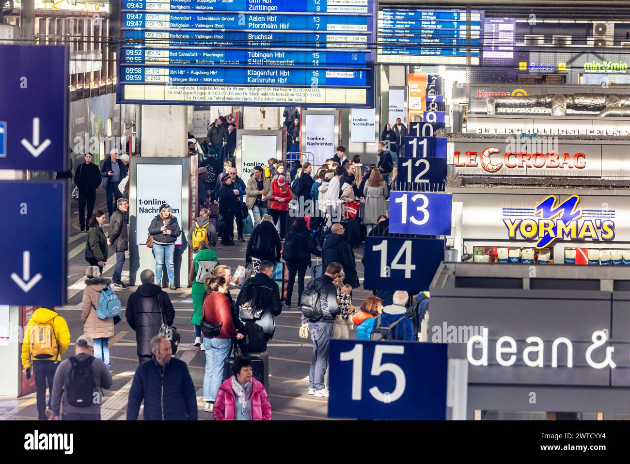 Bahnhofsgastronomie hi-res stock photography and images - Alamy