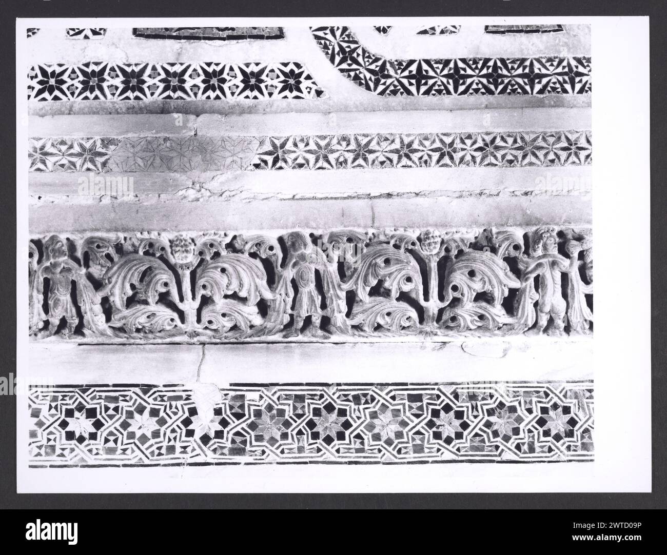 Campania Caserta Sessa Aurunca S. Pietro (Duomo)08. Hutzel, Max 1960 ...