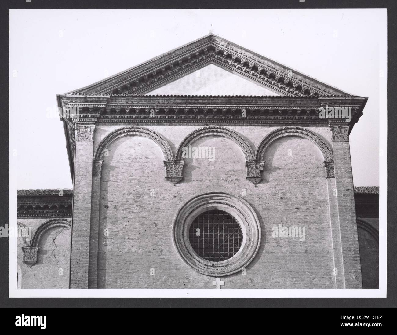 Emilia-Romagna Ferrara Ferrara Certosa, S. Cristoforo2. Hutzel, Max ...