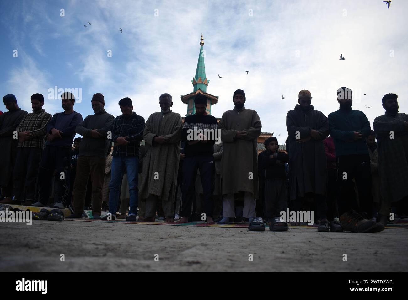 Sheikh ul alam shrine hi-res stock photography and images - Alamy
