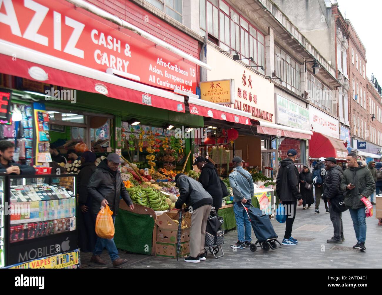 Brixton market, Electric Lane, Brixton, London, UK Stock Photo - Alamy